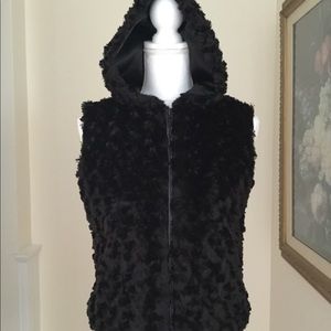 Cejon | Jackets & Coats | Cejon Black Faux Fur Hooded Vest Size Small ...